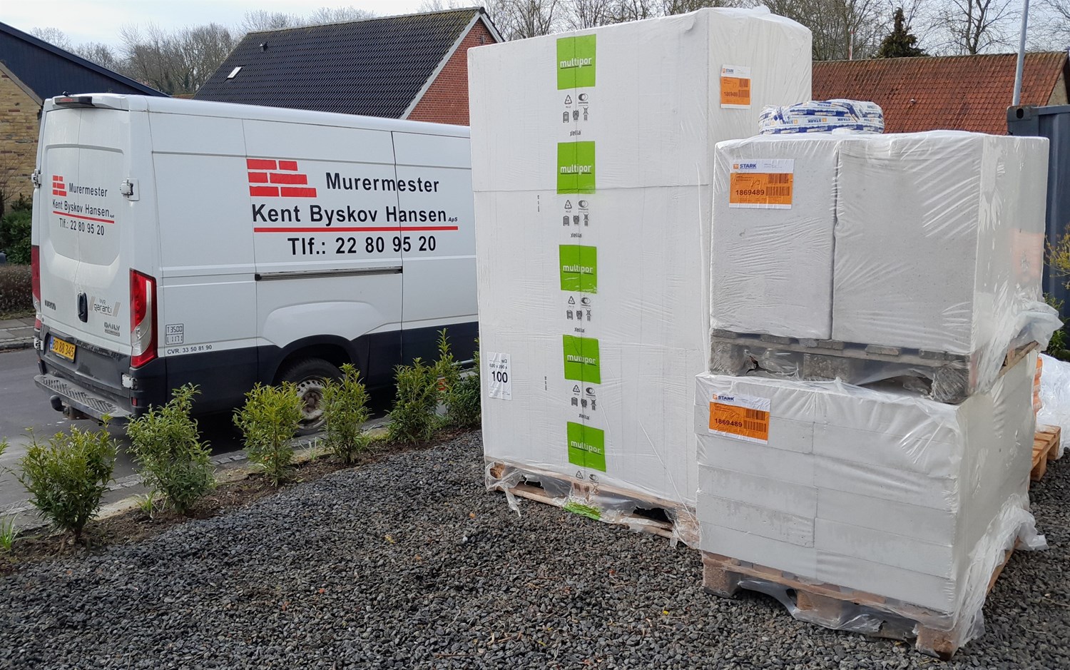 Indvendig efterisolering i diffusionsåbne Ytong Multipor isoleringsplader