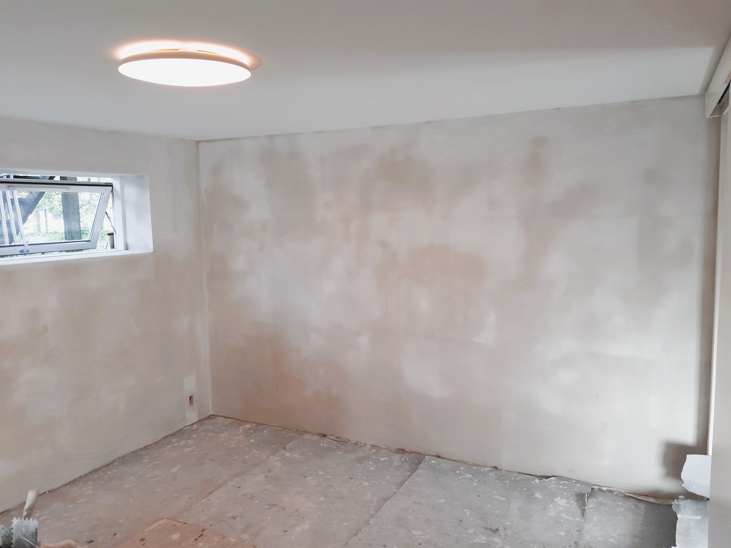 Indvendig efterisolering i diffusionsåbne Ytong Multipor isoleringsplader