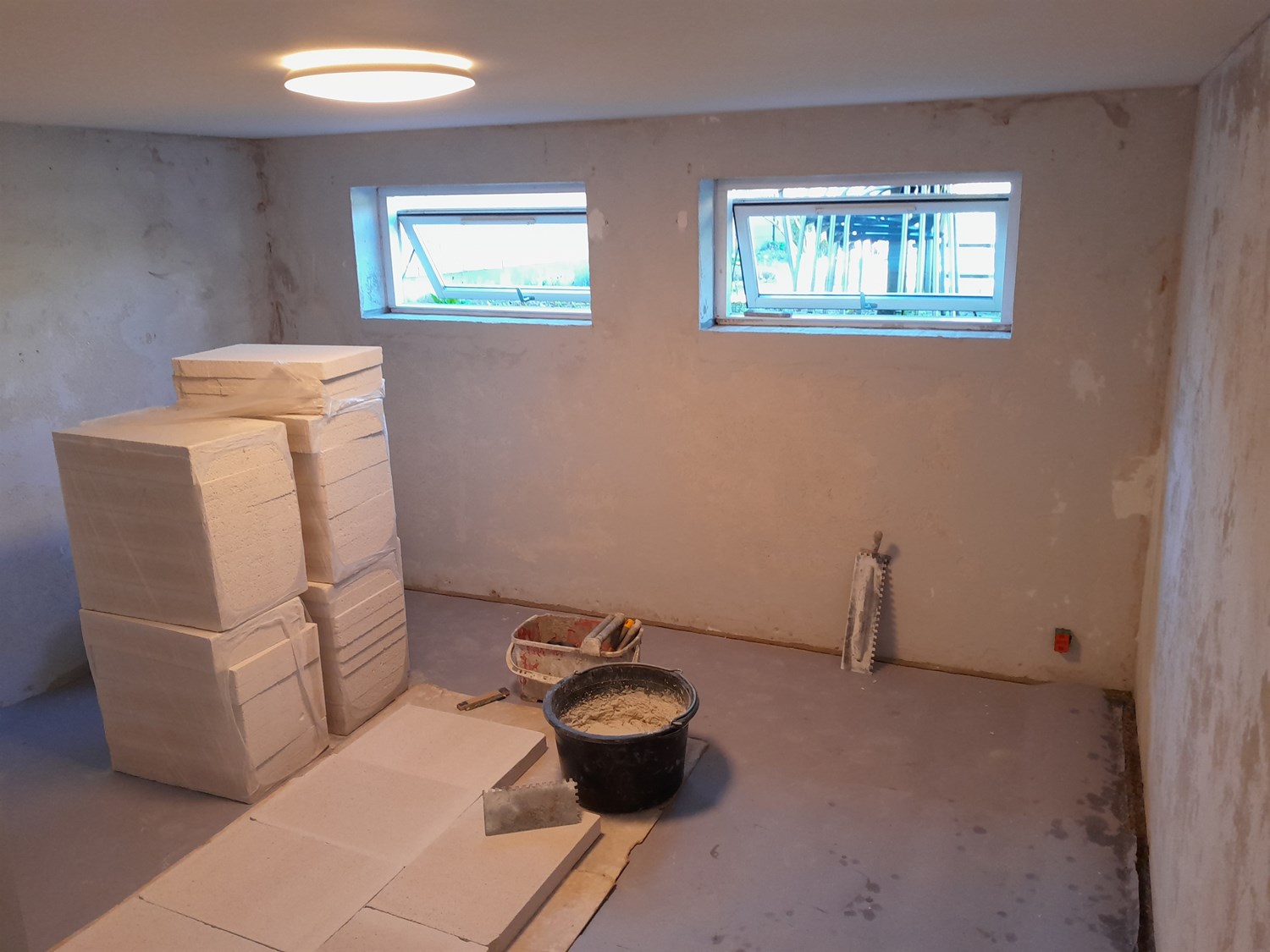 Indvendig efterisolering i diffusionsåbne Ytong Multipor isoleringsplader