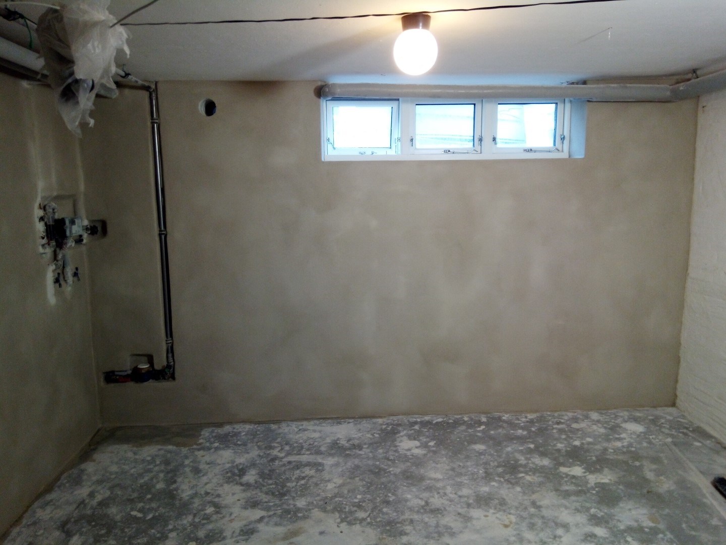 Indvendig efterisolering i diffusionsåbne Ytong Multipor isoleringsplader