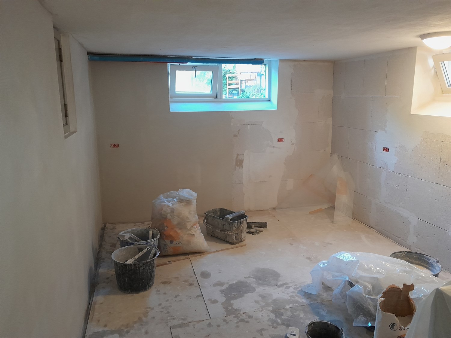 Indvendig efterisolering i diffusionsåbne Ytong Multipor isoleringsplader