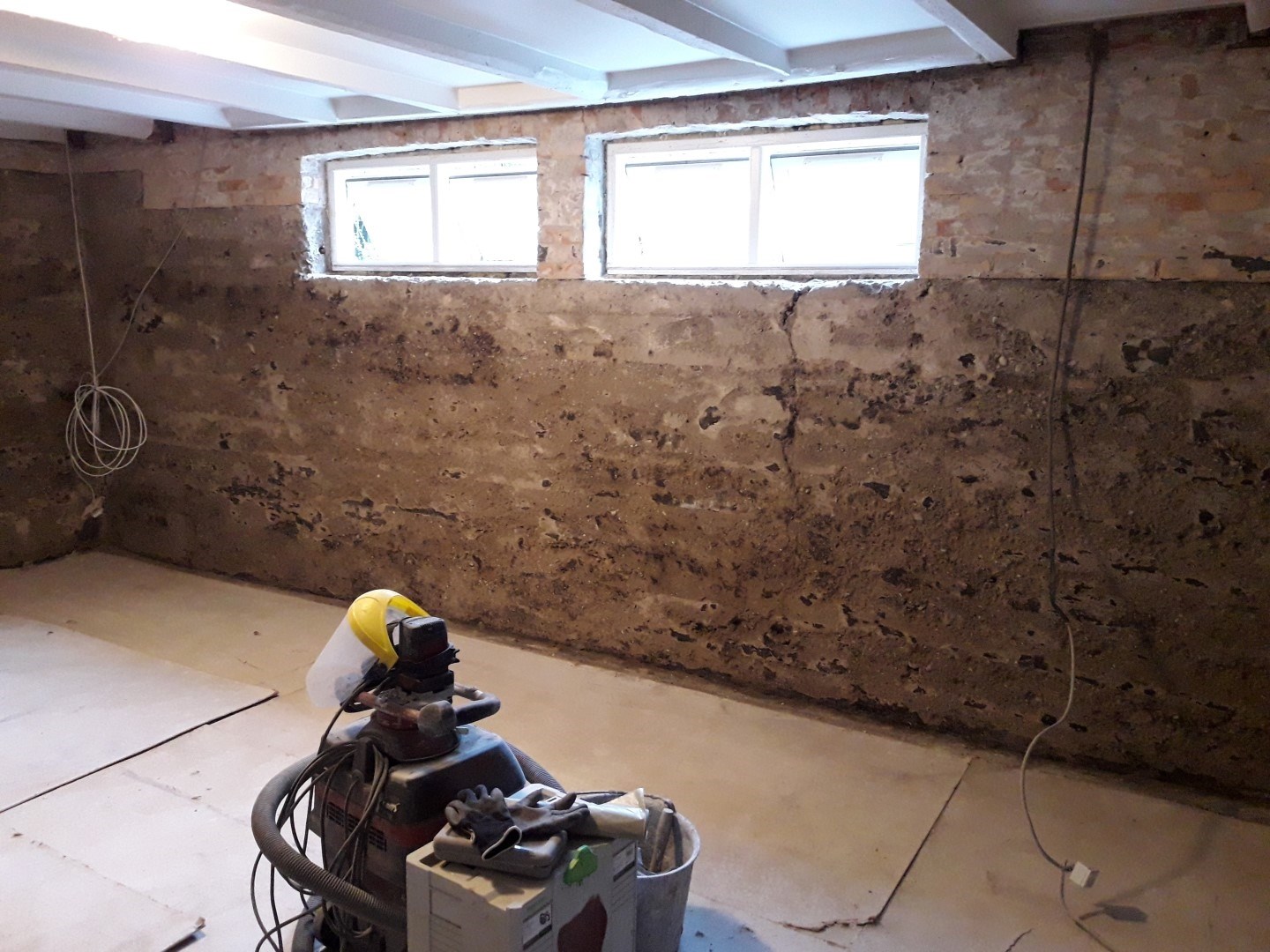 Indvendig efterisolering i diffusionsåbne Ytong Multipor isoleringsplader