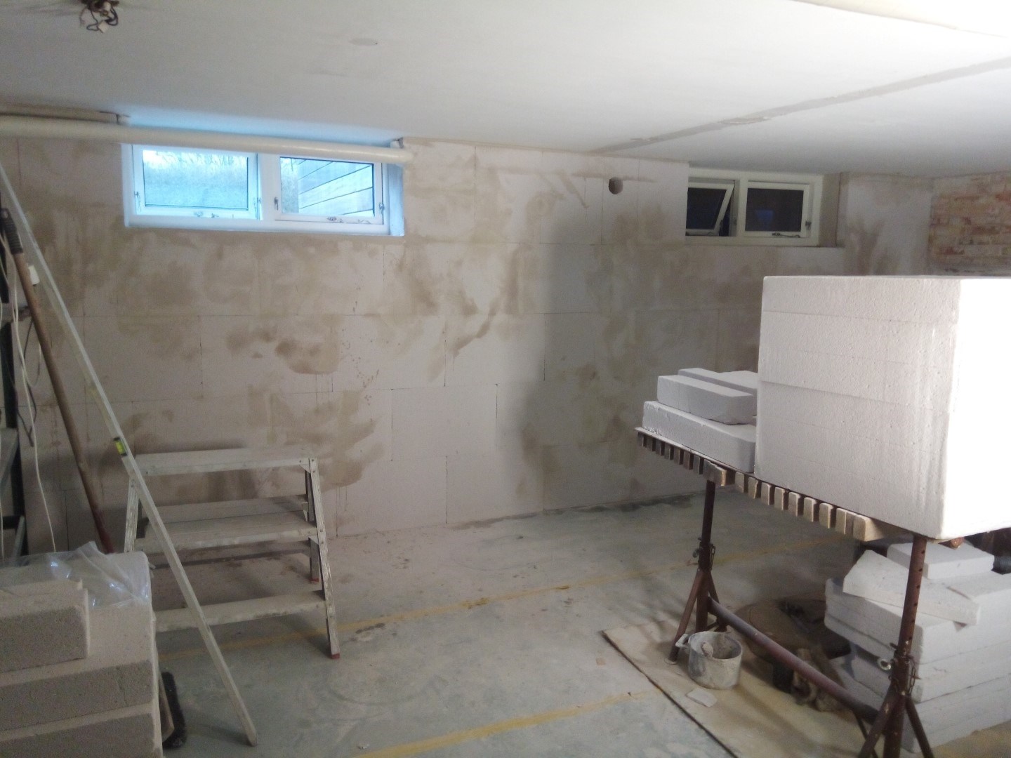 Indvendig efterisolering i diffusionsåbne Ytong Multipor isoleringsplader