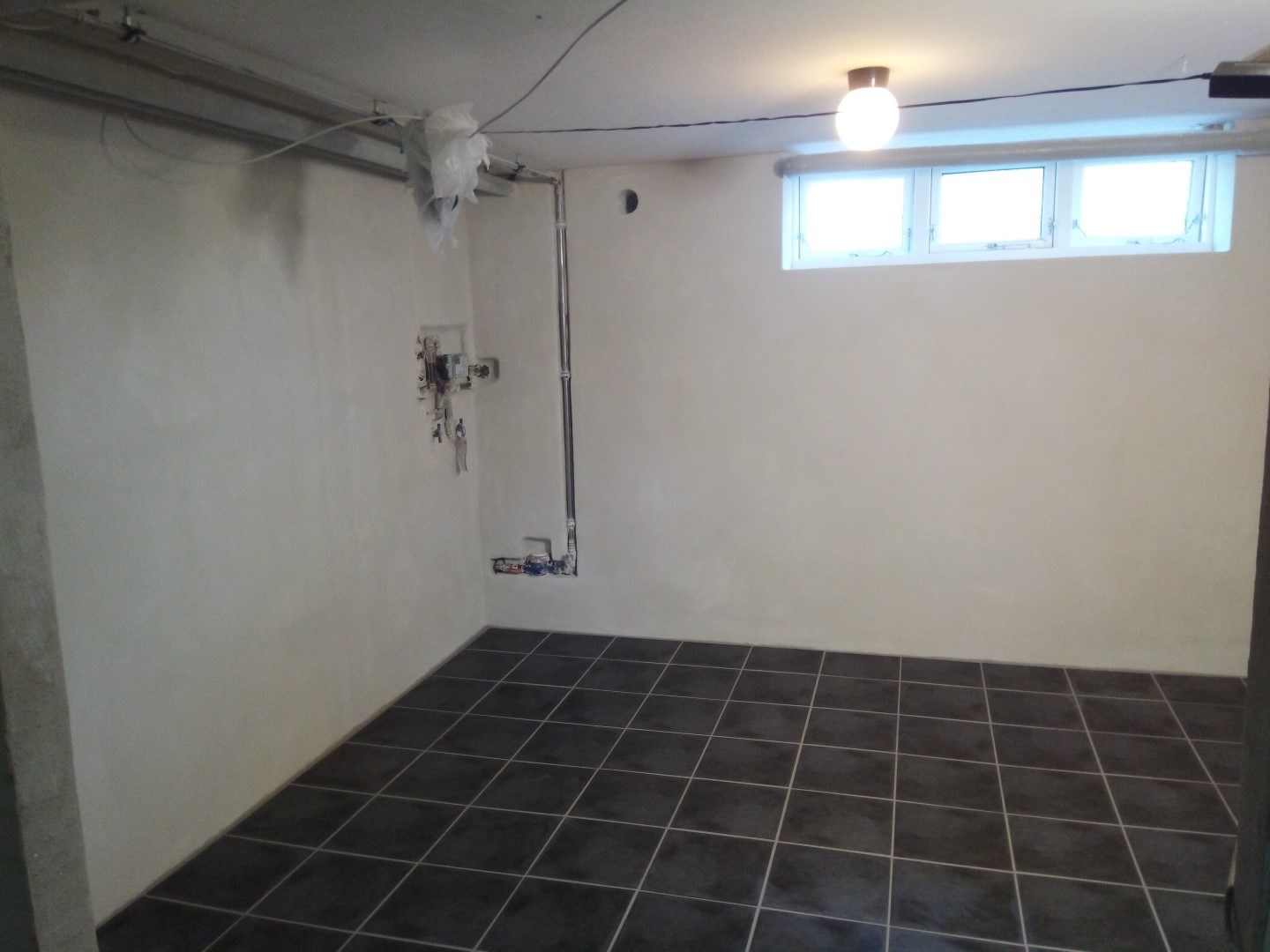 Indvendig efterisolering i diffusionsåbne Ytong Multipor isoleringsplader